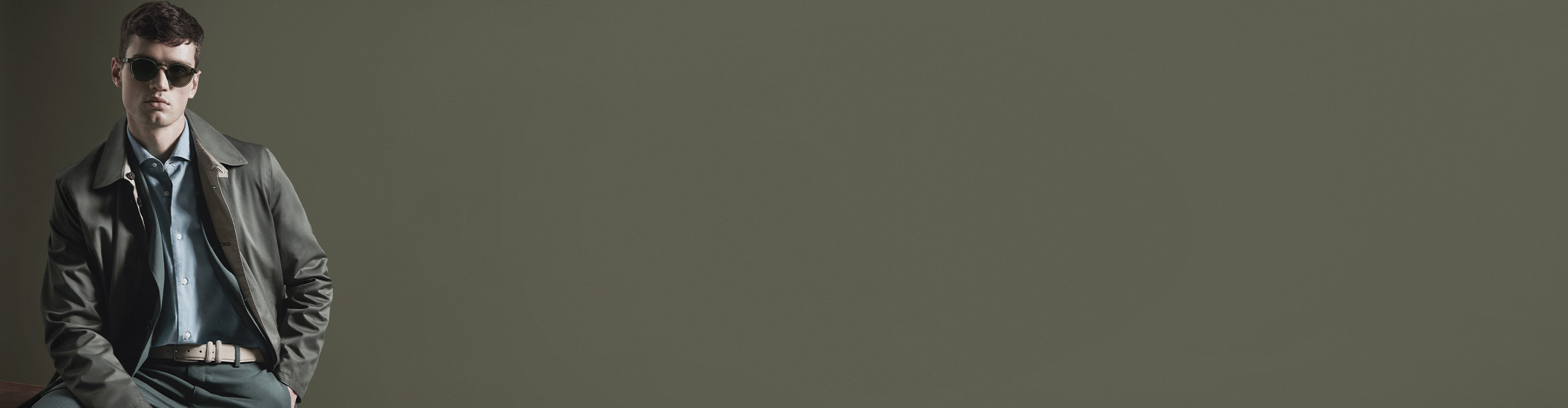 Men’s Raincoats On Line | Gutteridge 1878 | Men’s Waterproof Jackets