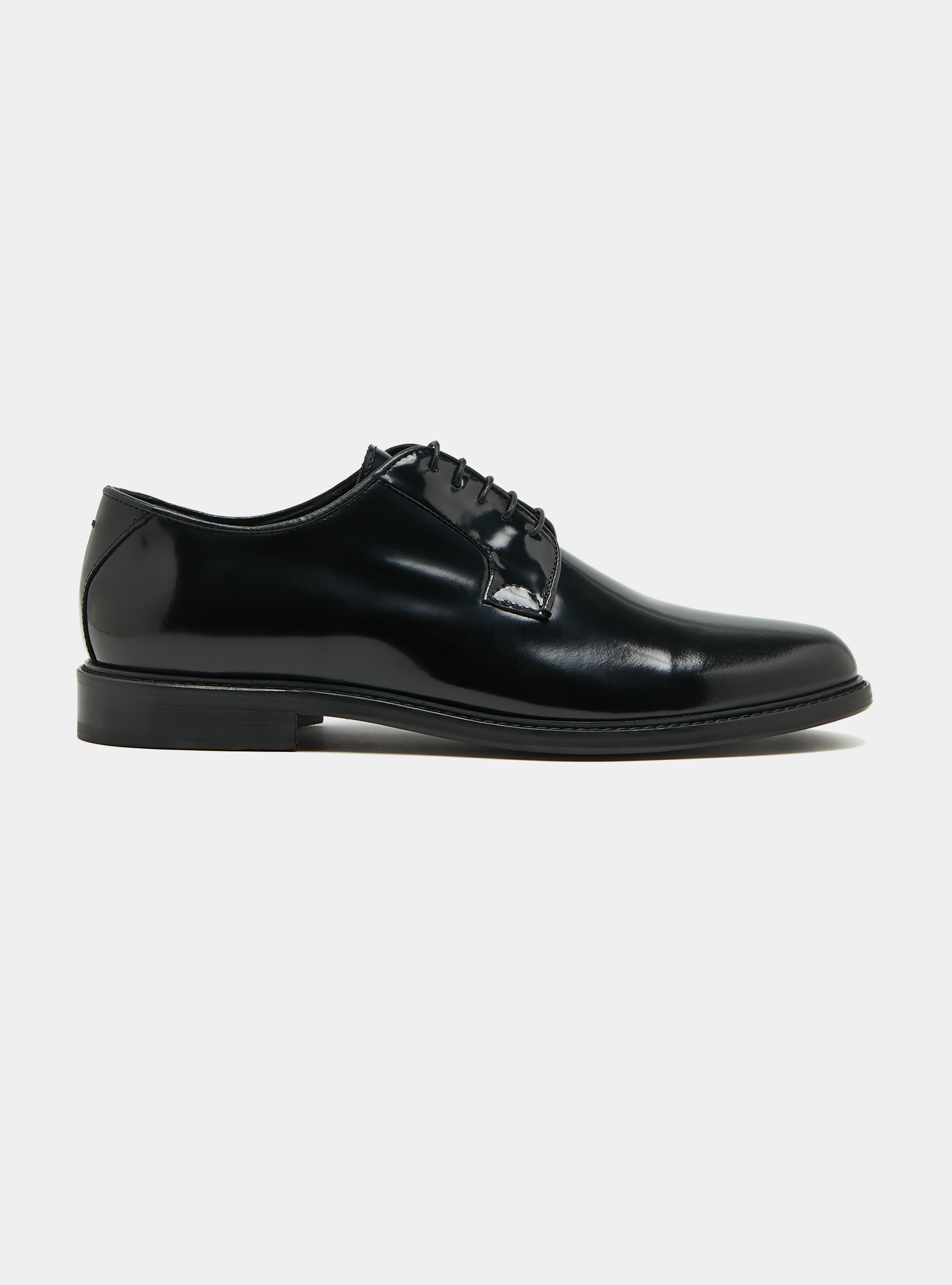 Abrasivated leather derby | Gutteridge | Men's Classic Shoes Abrasivated leather derby | Gutteridge | Men's Classic Shoes