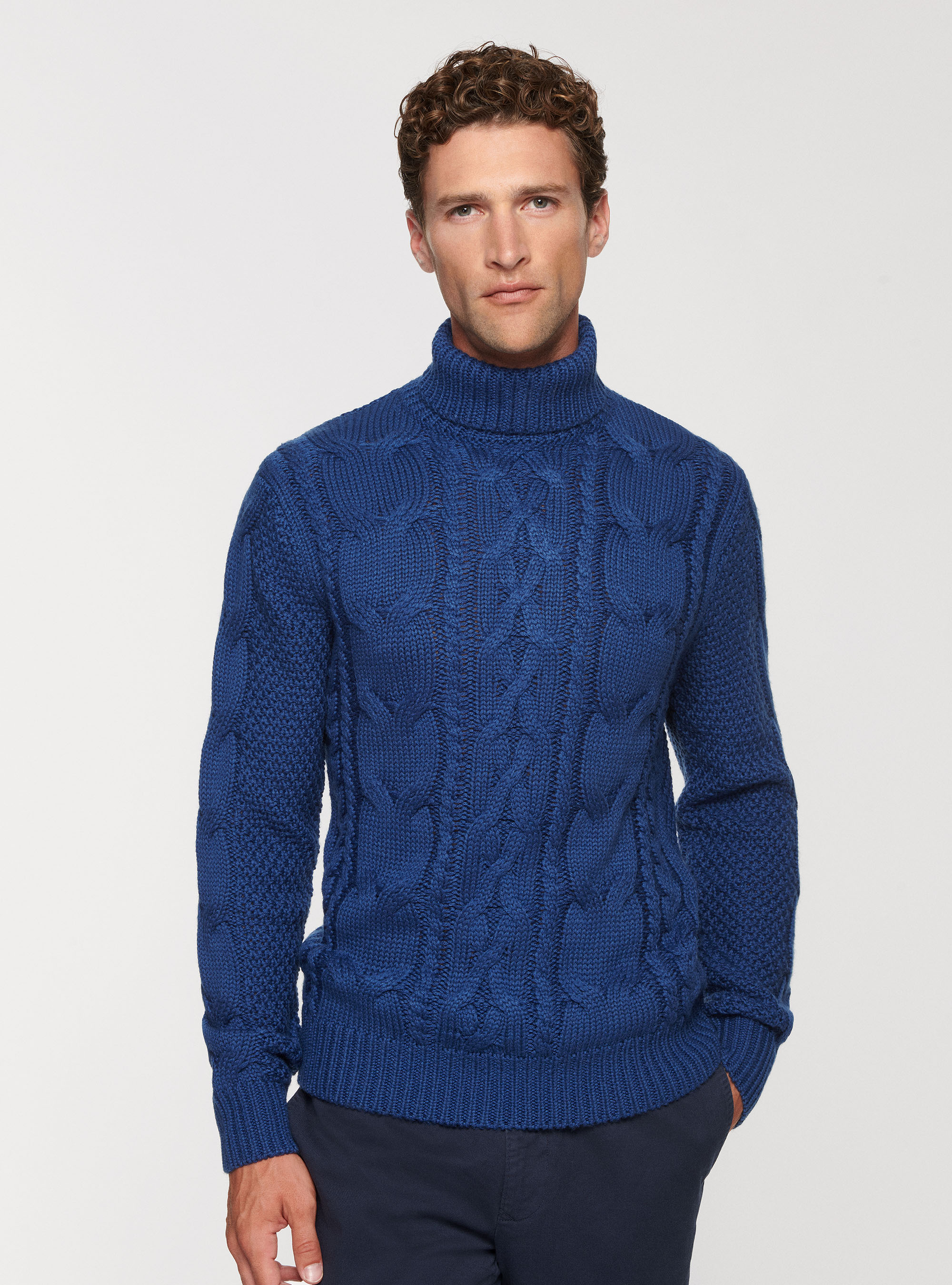 Pull tressé en laine | GutteridgeEU | Homme